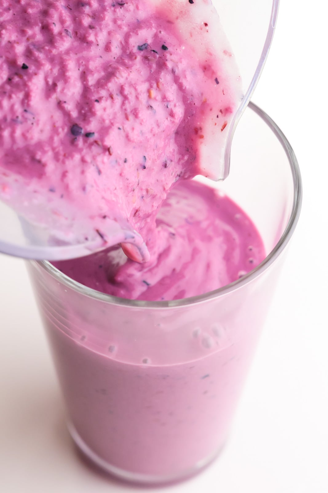 3-Ingredient Berry Smoothie in 5 Minutes! - Namely Marly